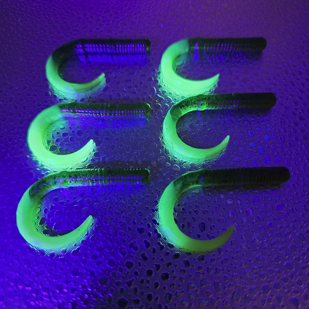 Wurmulus Prime 63mm - Essentials Gum - UV Aktiv Clear Glitter Green ...
